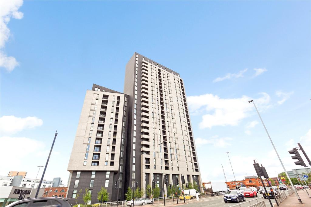 Regent Road, Manchester, M3 2 bed apartment - £240,000
