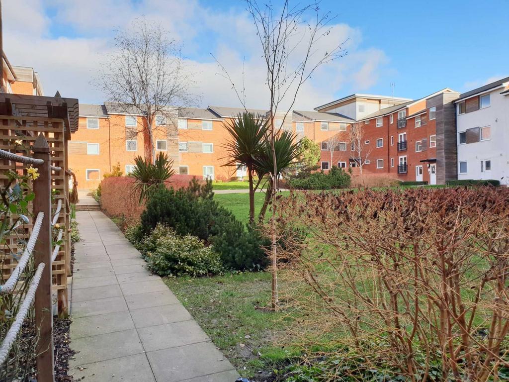 Hope Court, Modus 2 bed apartment - £875 pcm (£202 pw)