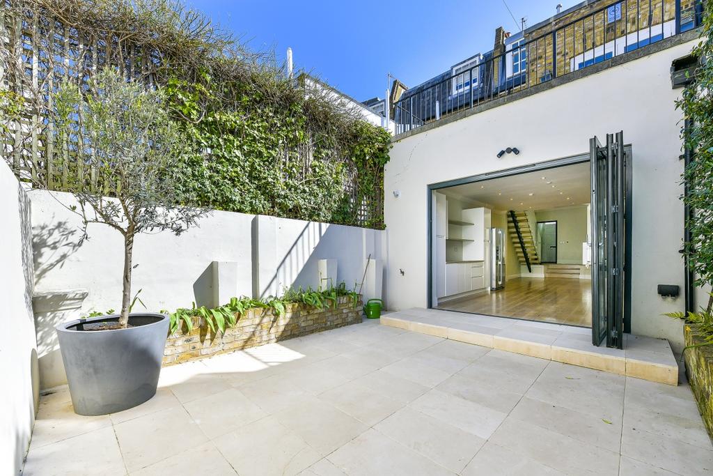 Smith Terrace Chelsea London SW3 4 bed terraced house - £8,450 pcm (£ ...