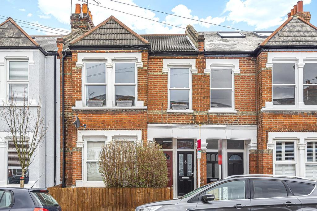 Sellincourt Road, Tooting 2 bed flat - £525,000