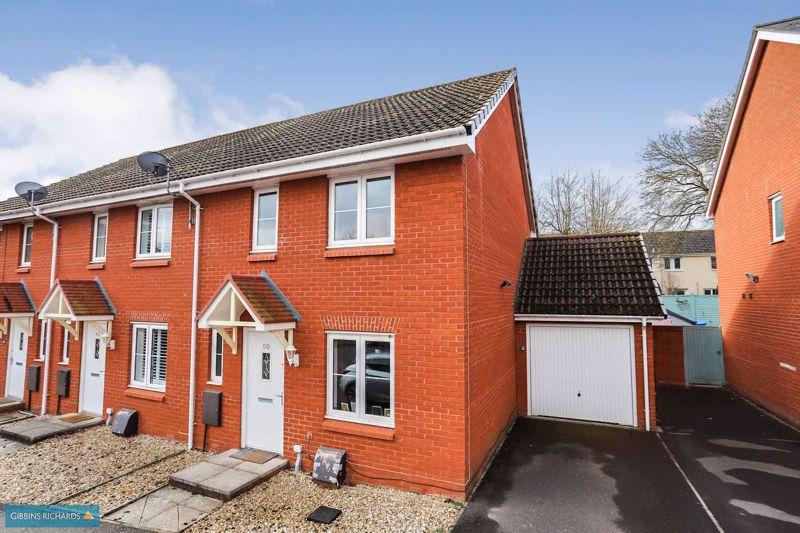 Pear Tree Way, Wellington 3 bed end of terrace house - £219,950