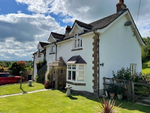 Chaffcombe, Chard 4 bed detached house - £875,000
