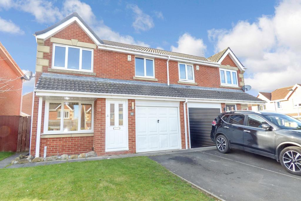 Featherstone Grove Bedlington 3 Bed Semi Detached House £650 Pcm