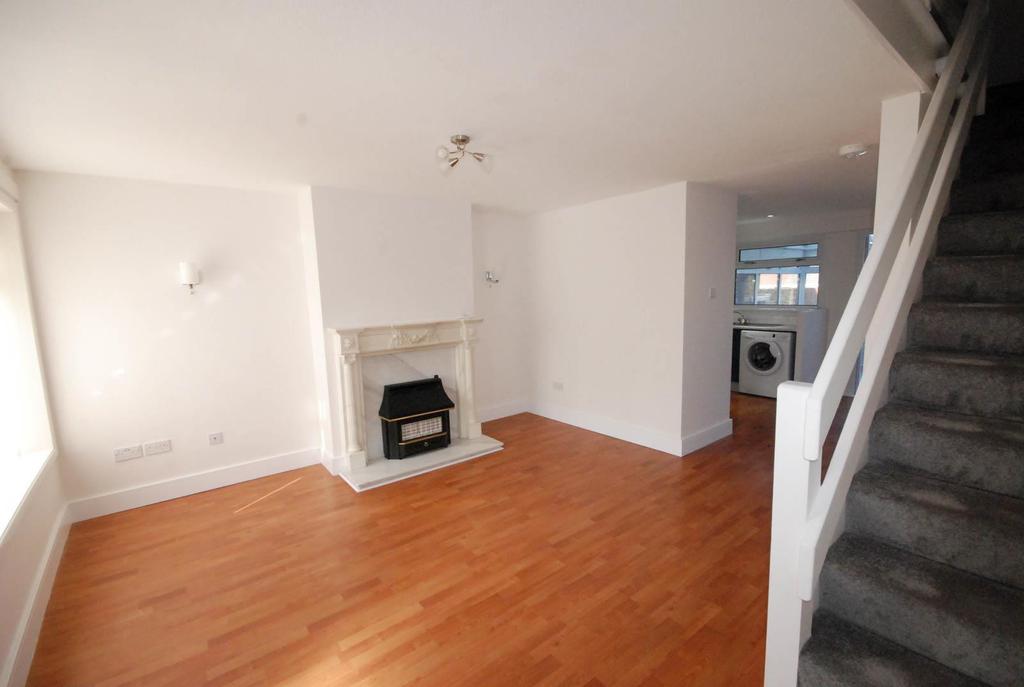 Regent Road, Jarrow 2 bed terraced house - £130,000