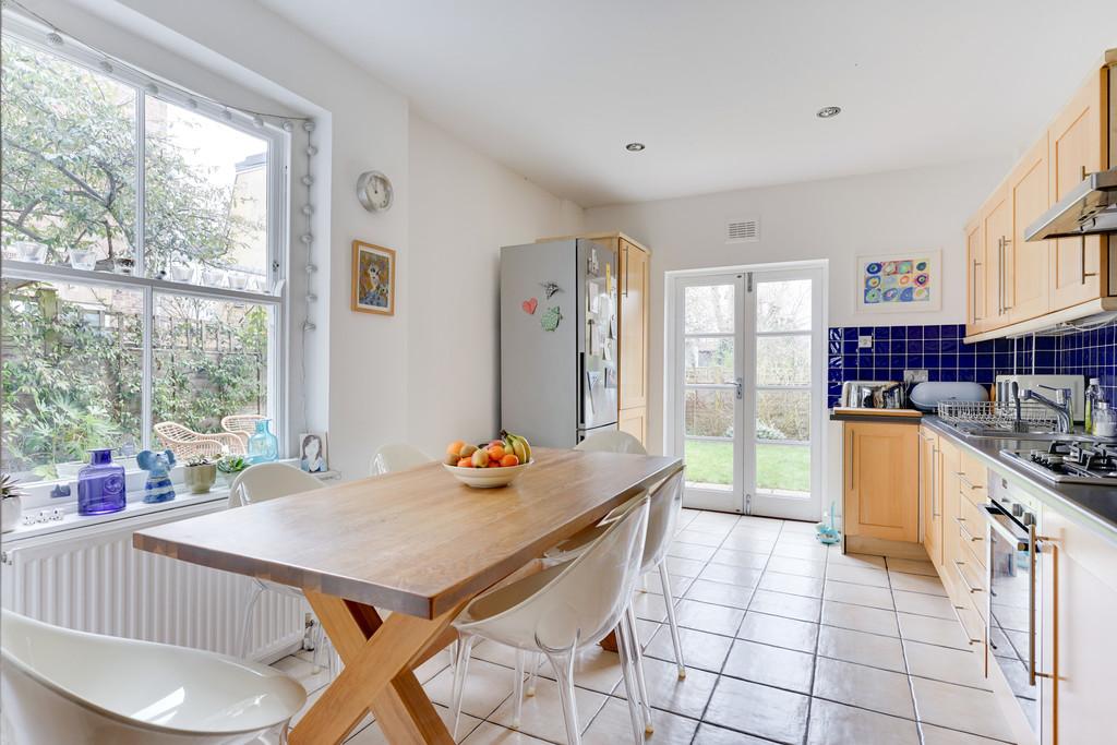Annington Road, London N2 5 bed terraced house - £1,500,000