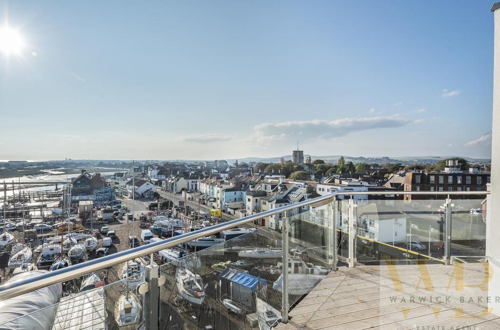 MARINER POINT PHASE 3 - WEST TOWER... 2 bed flat - £320,000
