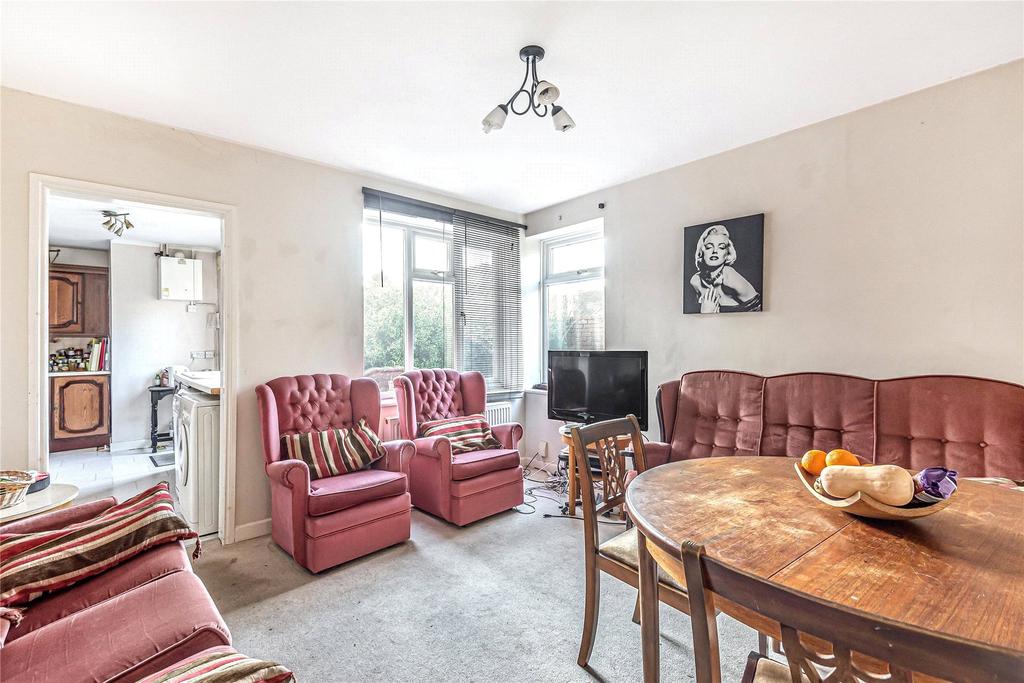 Randolph Road, Reading, Berkshire, RG1 3 bed end of terrace house - £ ...