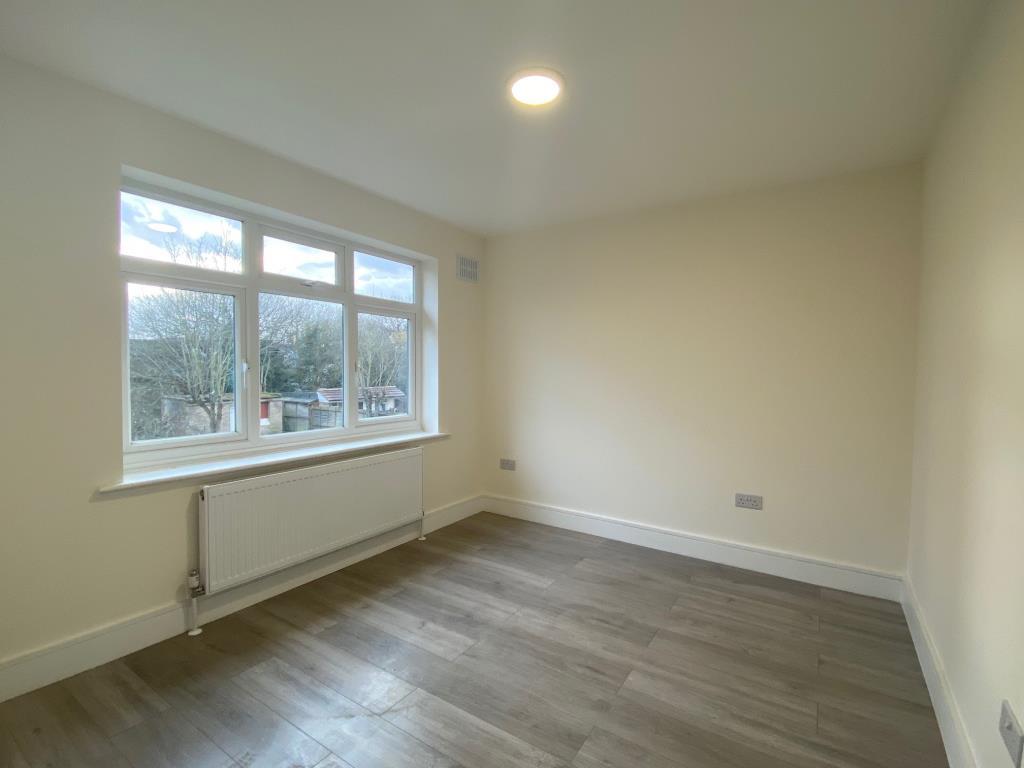 Booth Road, Colindale, NW9 3 bed semi-detached house - £1,700 pcm (£392 pw)