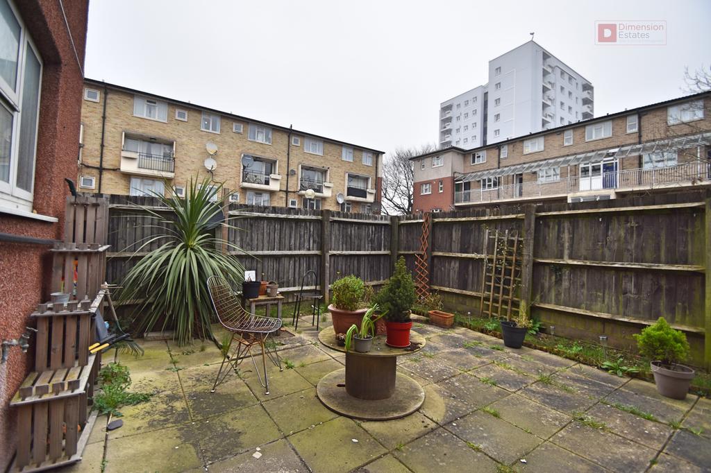 Glyn Road, Lower Clapton, Hackney... 3 bed terraced house - £1,600 pcm ...