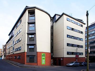 Bristol, Bs1 3 bed flat - £724 pcm (£167 pw)