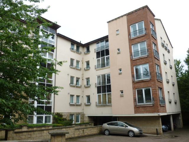 Ann Terrace, Abbeyhill, Edinburgh... 2 bed flat - £995 pcm (£230 pw)
