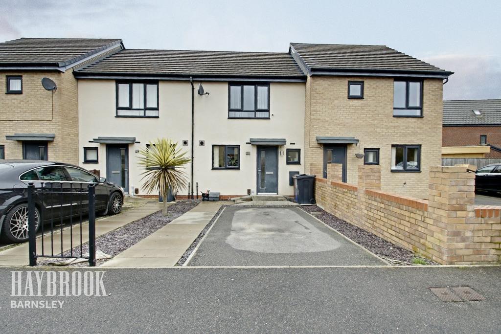 Kirkstall Road, New Lodge 2 bed terraced house - £125,000