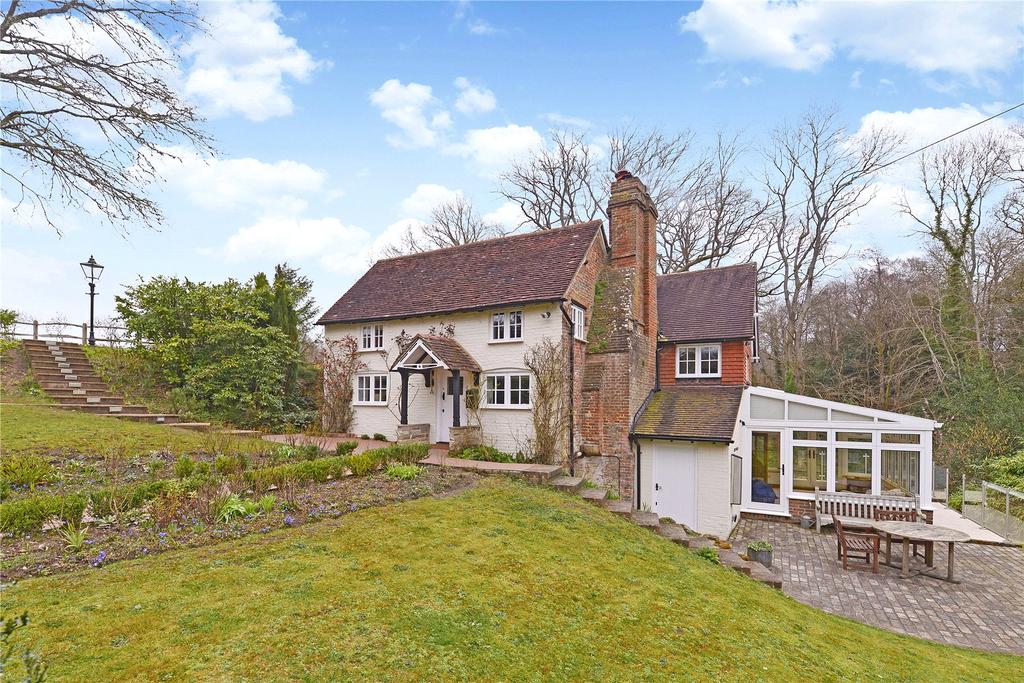 Fernhurst, Haslemere, GU27 4 bed detached house - £1,250,000