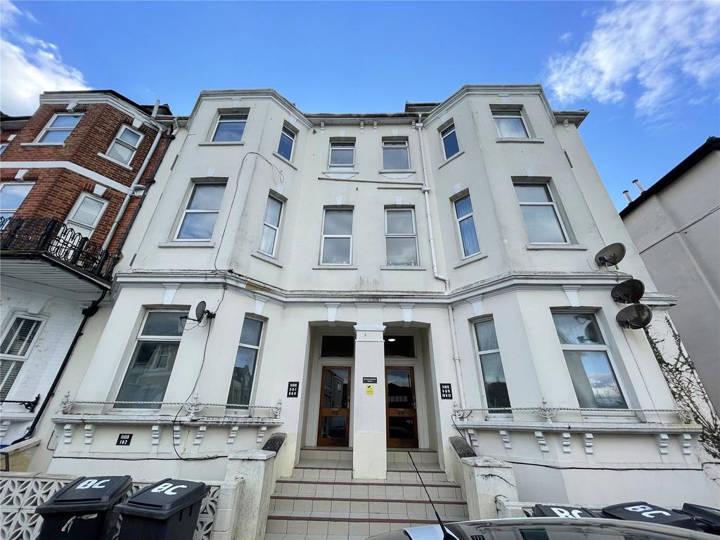 St. Michaels Road, Bournemouth, BH2 Studio - £595 pcm (£137 pw)