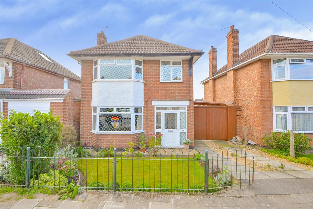 Woodstock Road, Toton 3 bed detached house - £299,950