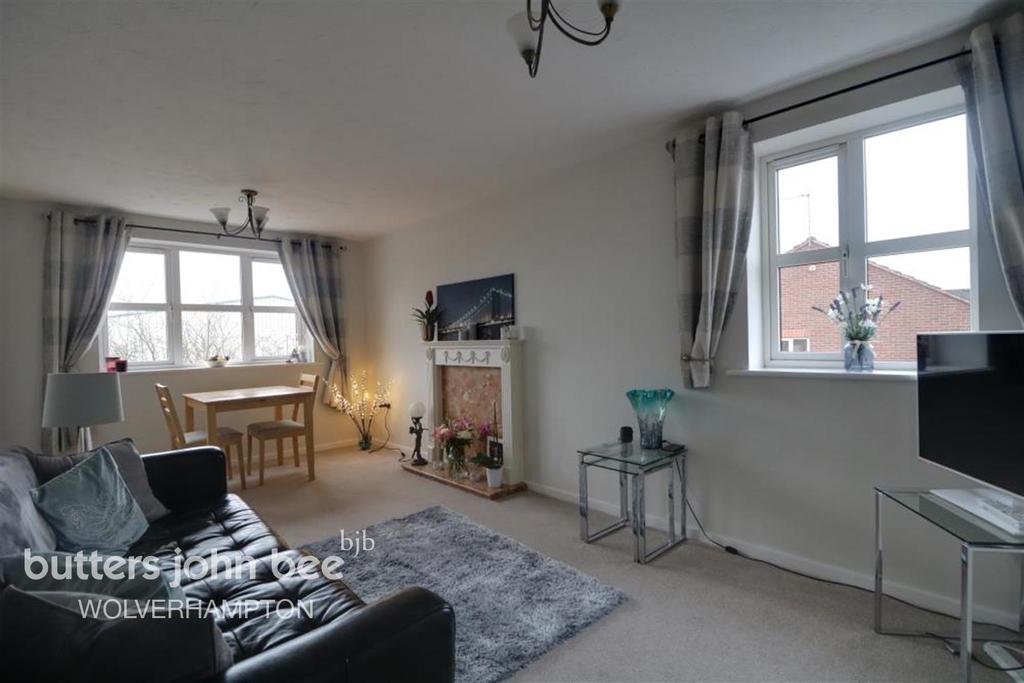 Navigation Loop, Stone 2 bed flat - £525 pcm (£121 pw)