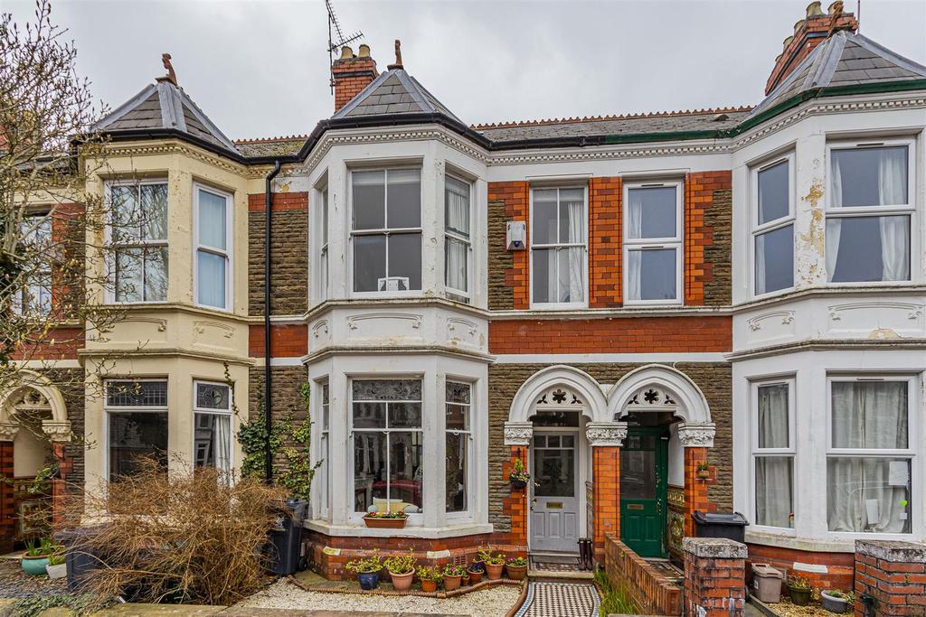 Werfa Street, Roath Park 3 bed house - £395,000