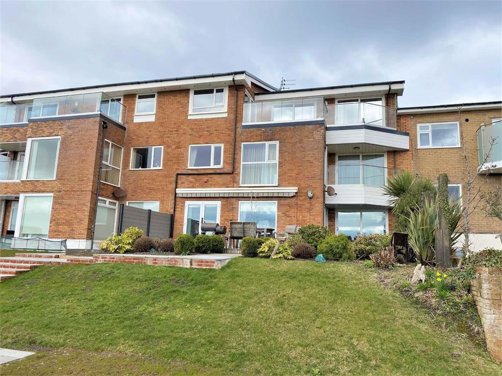 The Willows, 10 Clifton Drive, Lytham 2 bed apartment - £389,000