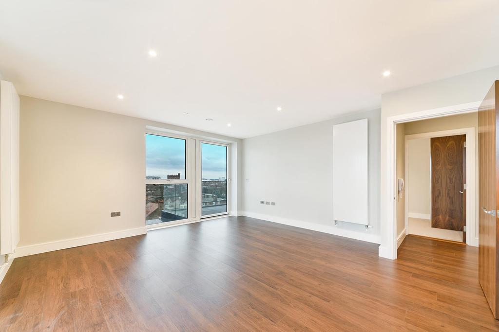 Samuelson House, Greenview Court, Southall, UB2 1 bed apartment - £ ...