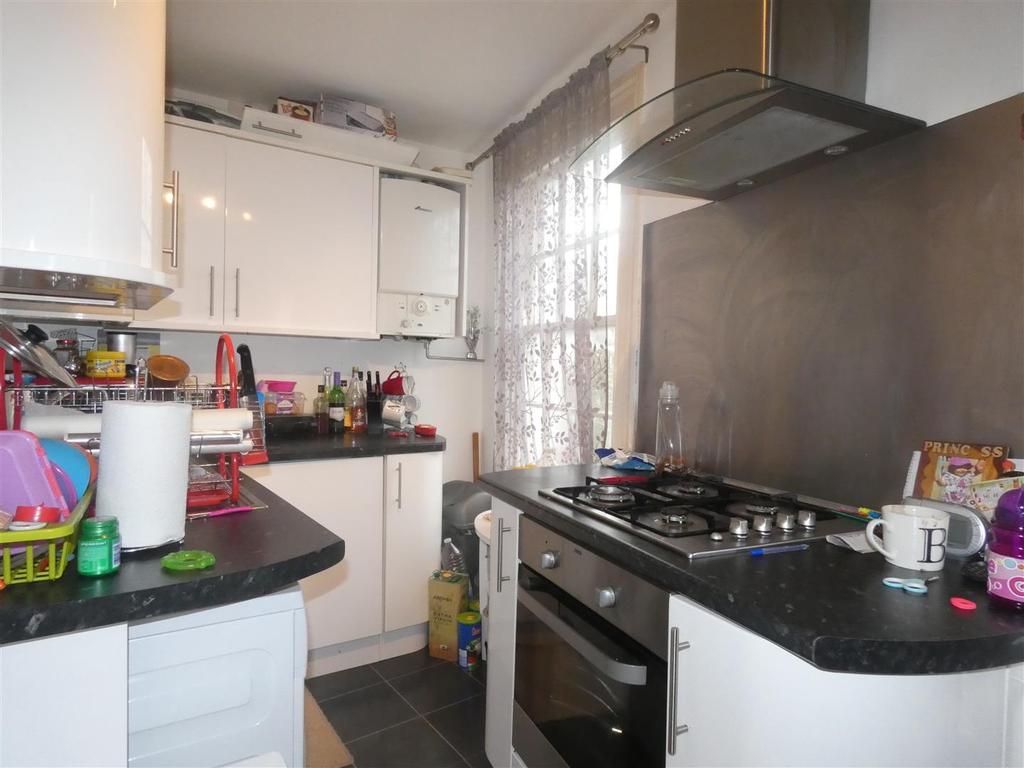 Camden Square, Ramsgate 1 bed flat - £85,000