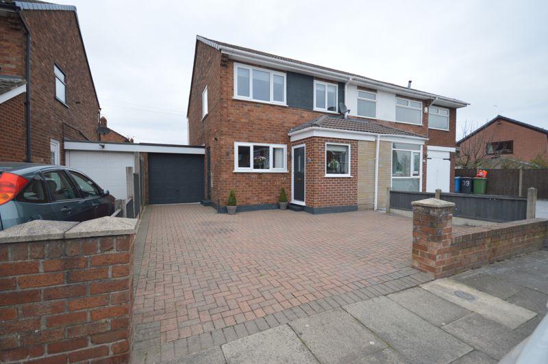 Glebe Lane, Widnes 3 bed semi-detached house - £225,000