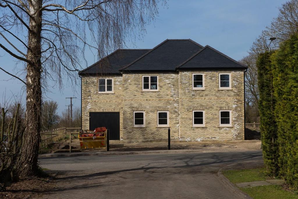 South Lodge, Full Sutton, York 5 bed detached house - £549,995