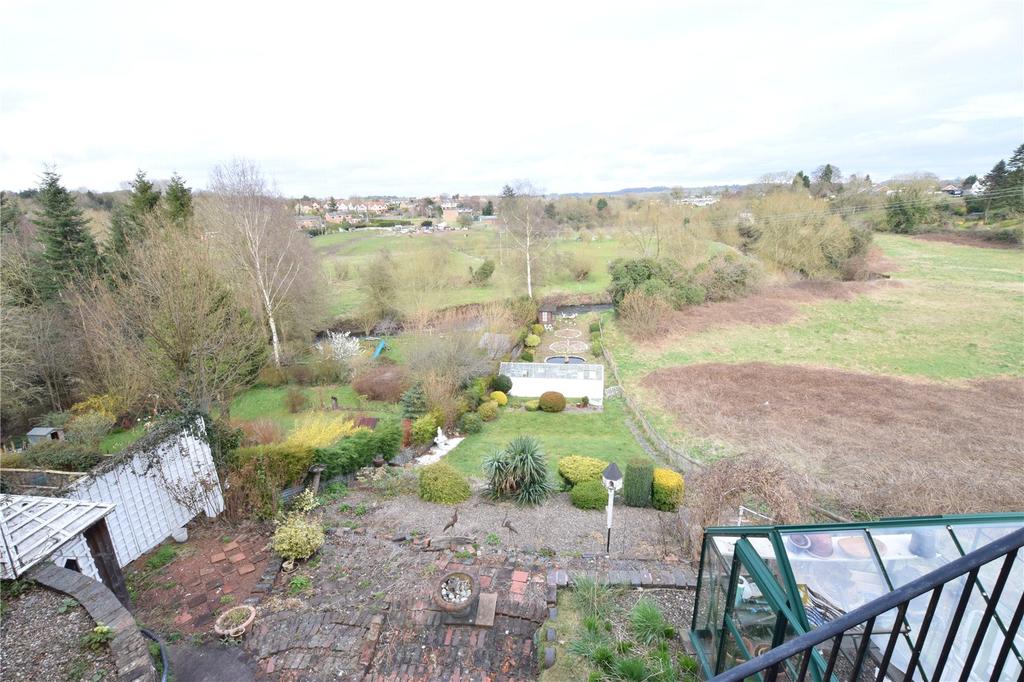 Bridge Road, Cookley, Kidderminster... 2 bed semi-detached house - £275,000
