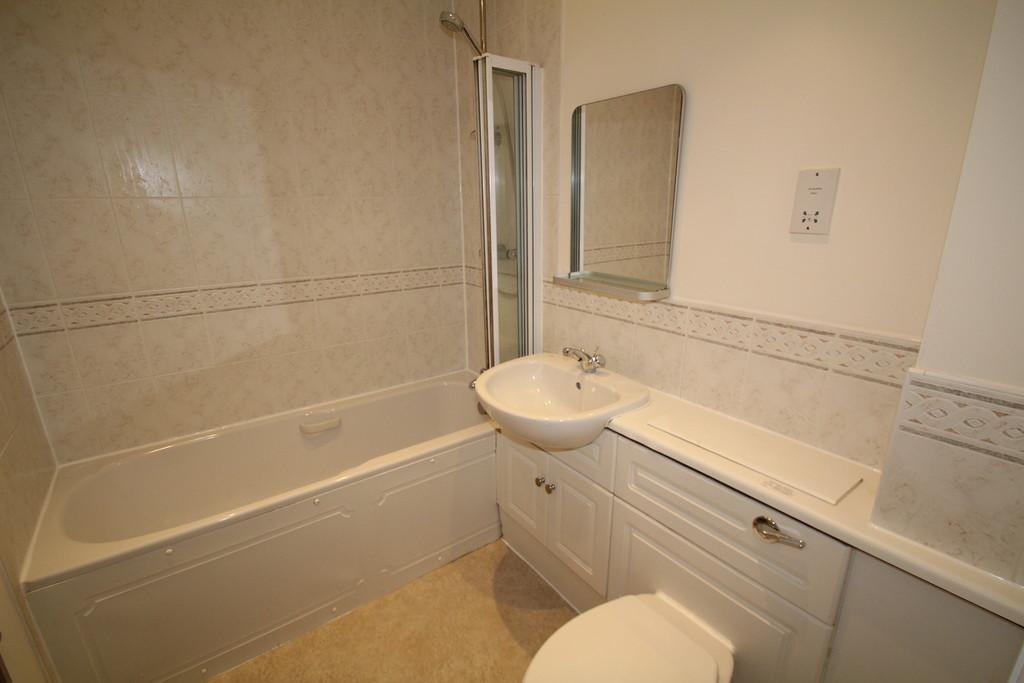 Sovereign Place, Harrow HA1 2FL 1 bed flat - £1,100 pcm (£254 pw)