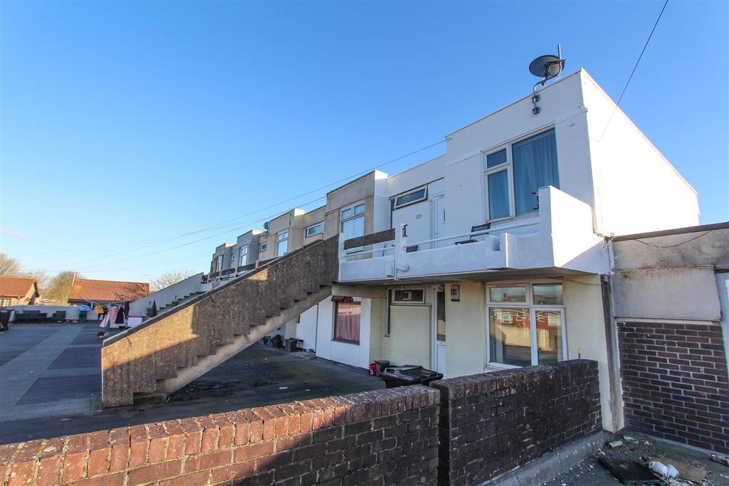 Harden Road, Stockwood, Bristol 1 bed flat - £110,000