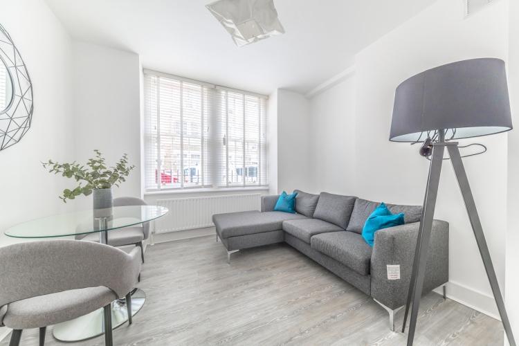 Mitre Road Waterloo SE1 2 bed apartment - £2,000 pcm (£462 pw)