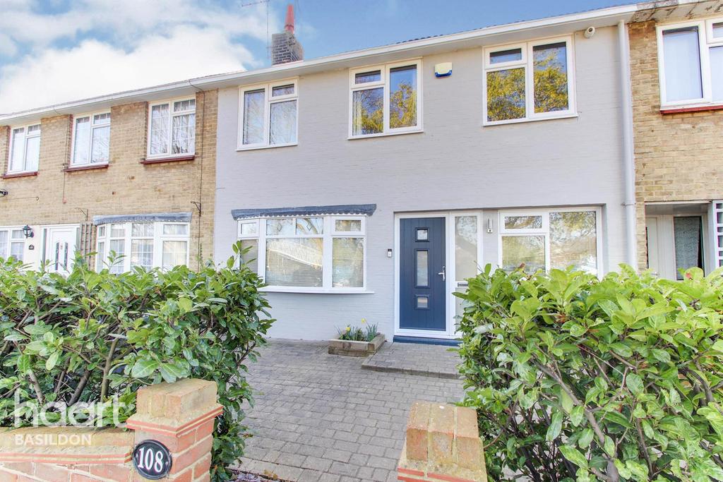 Clay Hill Road, Basildon 3 bed terraced house - £310,000