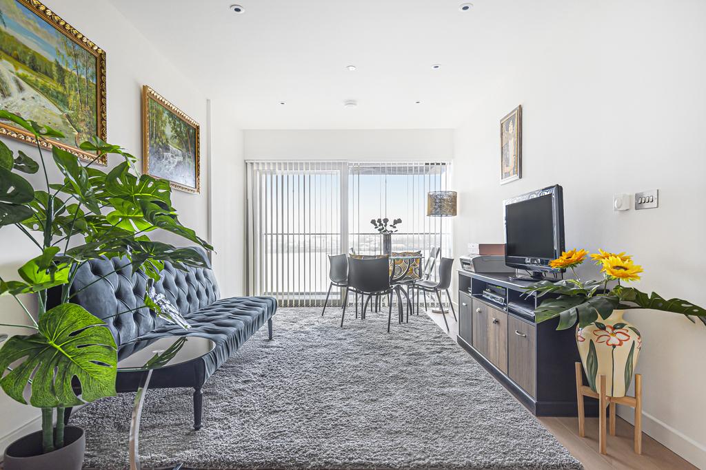 No. 1, 18 Cutter Lane, Upper... 1 bed flat - £530,000