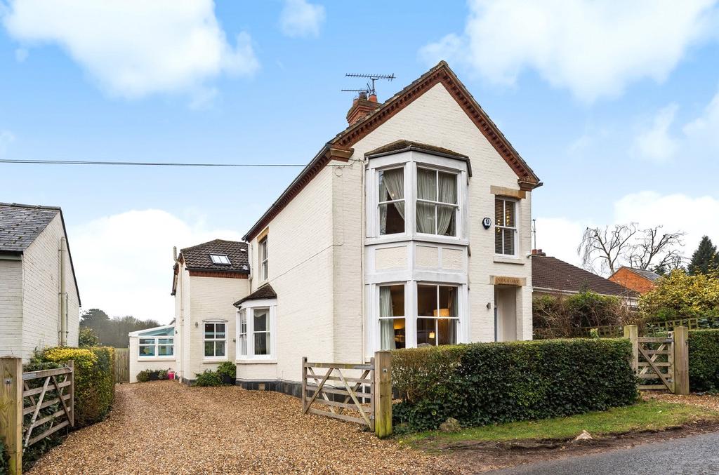 Church Road, Aspley Heath... 4 bed detached house - £1,000,000