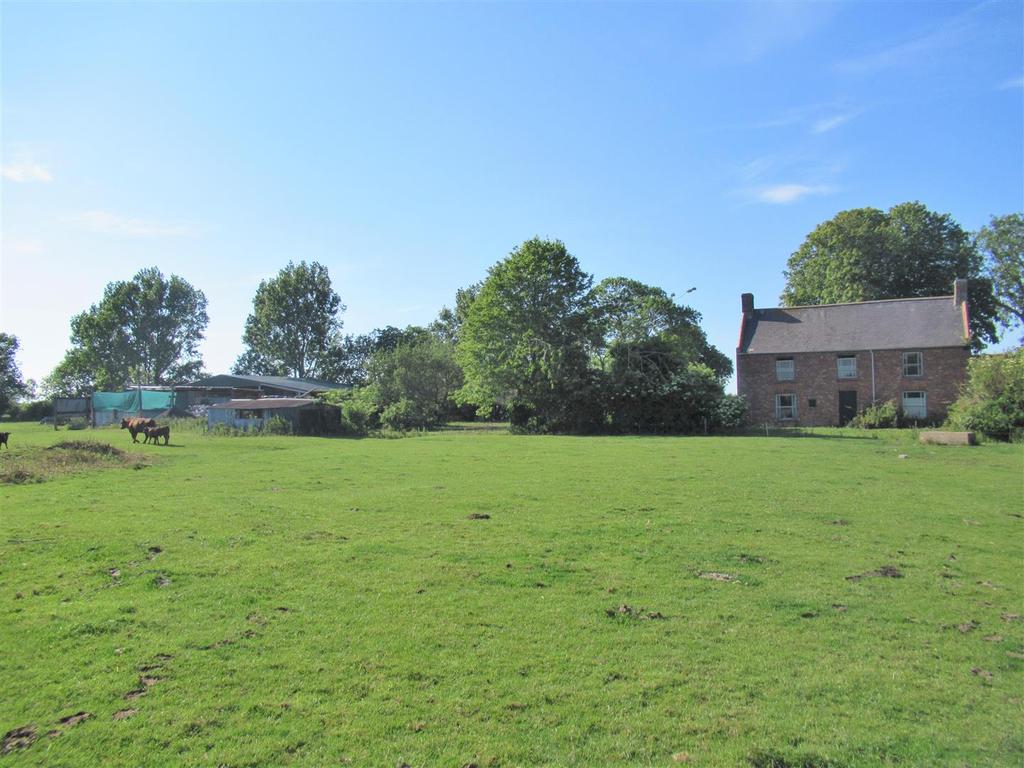 Willoughby Road, Sloothby 3 bed detached house - £595,000