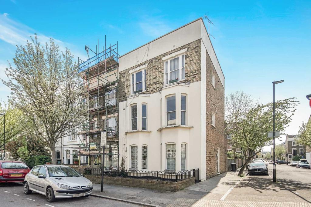 Arthur Road, Islington N7 2 bed apartment - £550,000