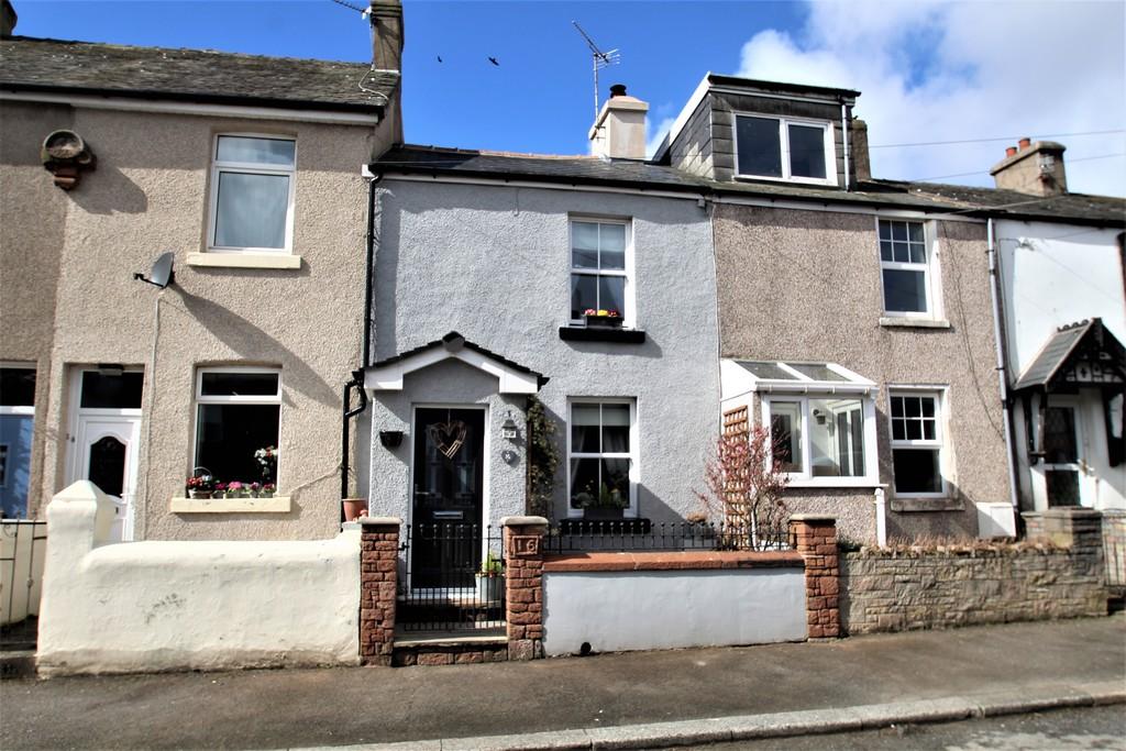 Cliffe Lane, Barrow-in-Furness 2 bed terraced house - £185,000