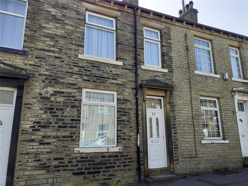 Spring Hall Place, Halifax, HX1 2 bed terraced house - £550 pcm (£127 pw)