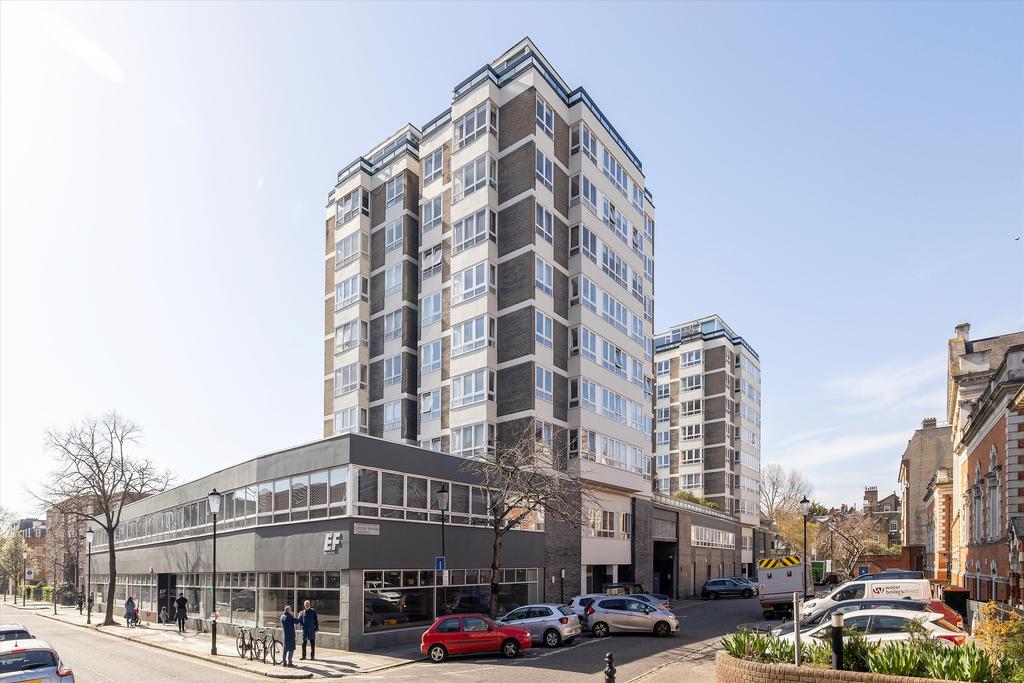 Chelsea Towers, Chelsea Manor... 1 bed flat - £695,000
