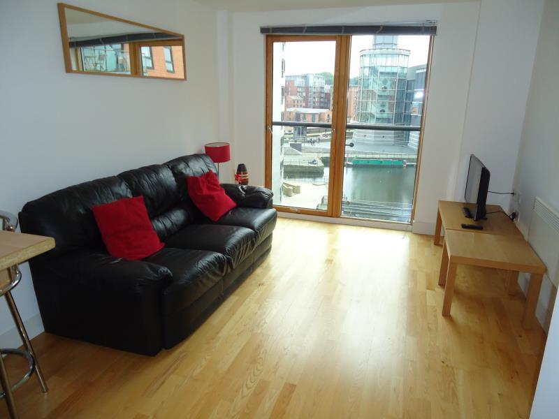 MAGELLAN HOUSE, ARMOURIES WAY, LS10 1JP 1 bed apartment - £750 pcm (£ ...