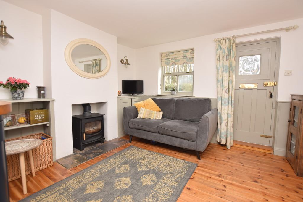 Chapel Lane, Crockleford Heath, CO7 7BJ 3 bed semi-detached house - £ ...