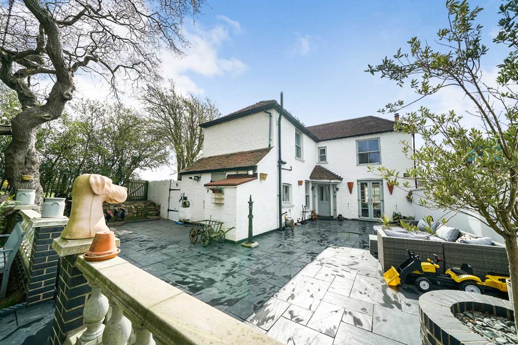 Sidlesham Common, Sidlesham 3 bed detached house - £690,000