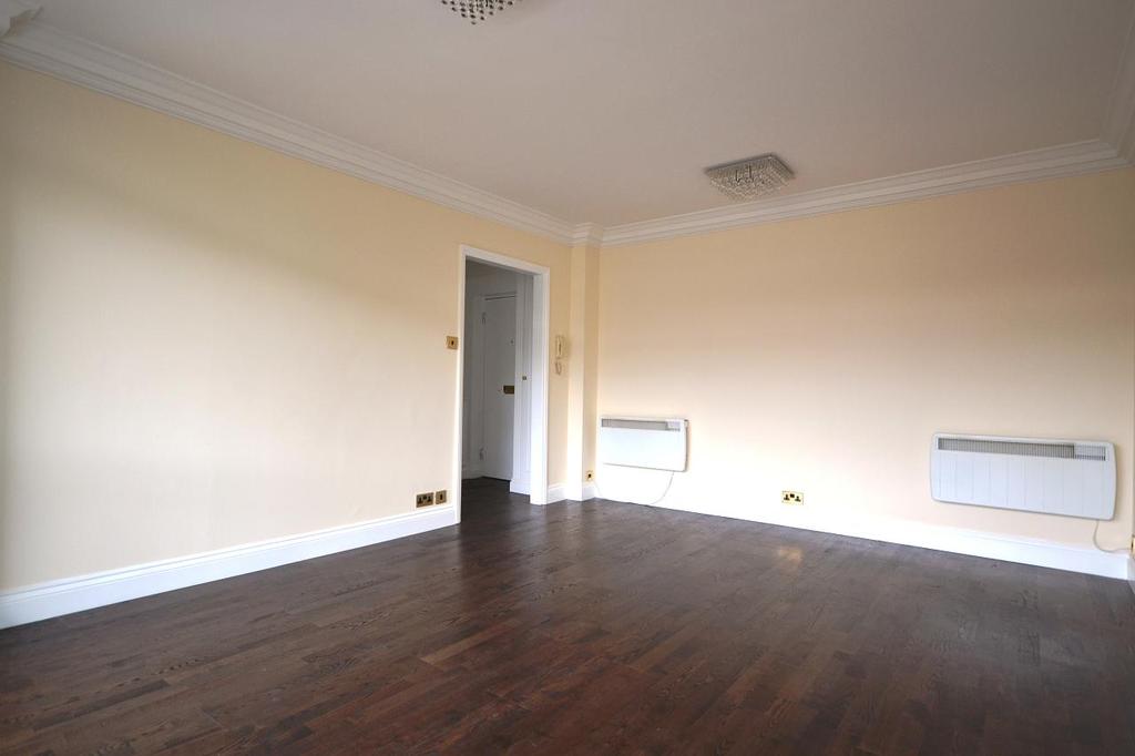 Stuart Tower, London 1 bed flat - £1,690 pcm (£390 pw)