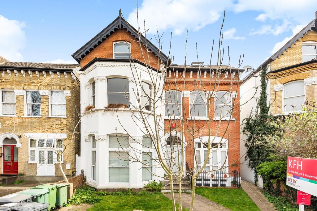 Mount Nod Road, Streatham 3 bed flat - £650,000