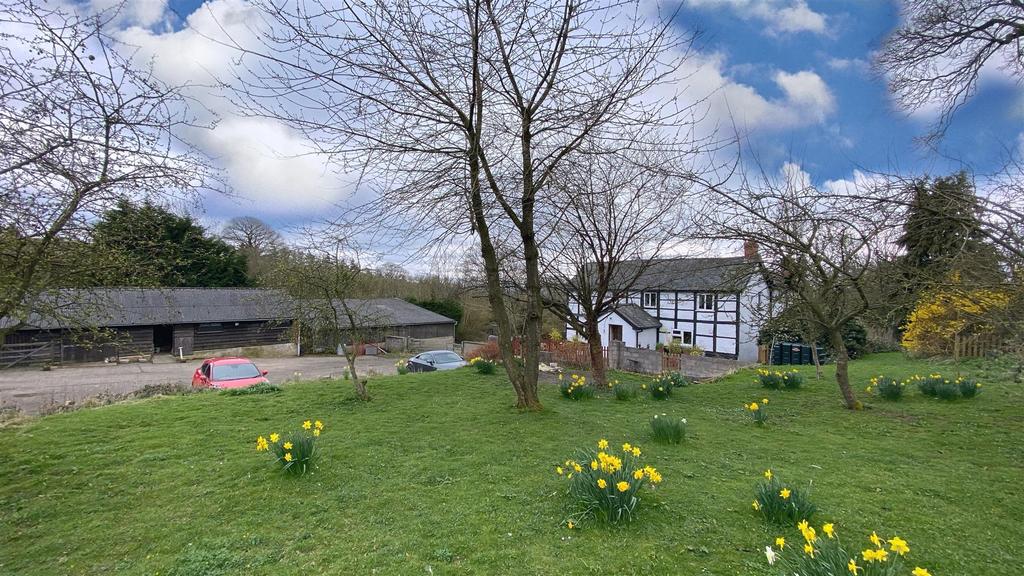 Marton, Welshpool 4 bed detached house - £600,000