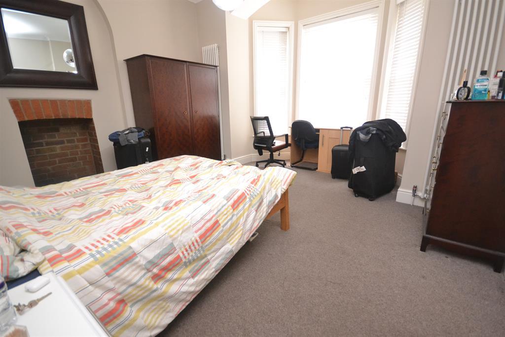 Kendrick Road, Reading, Berkshire... 1 bed in a house share - £700 pcm ...