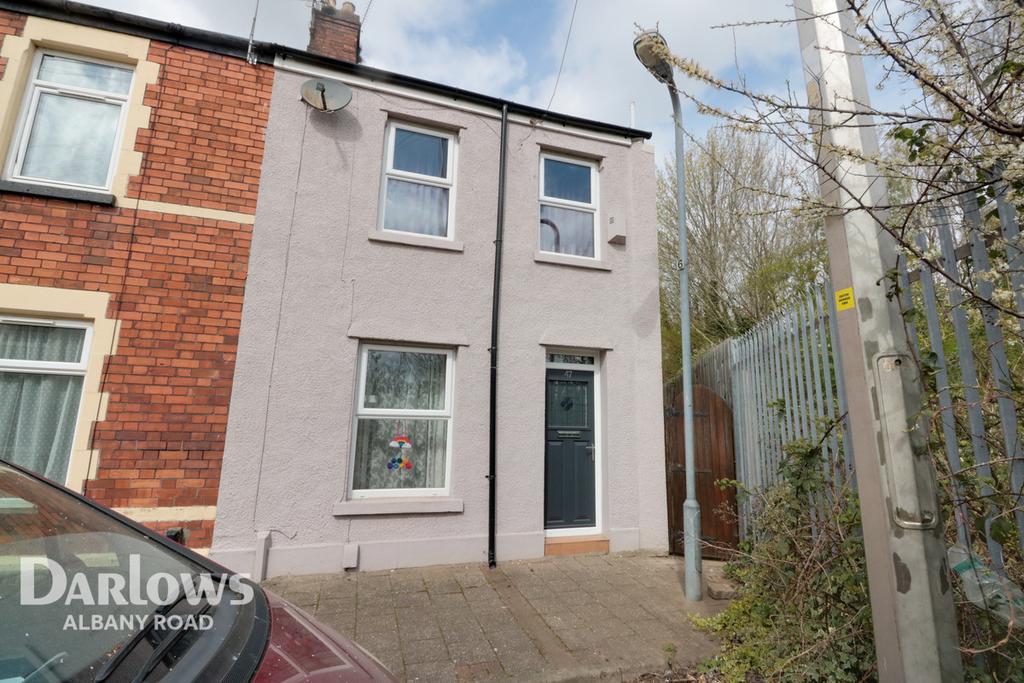 Spring Gardens Terrace, Cardiff 2 bed end of terrace house - £200,000