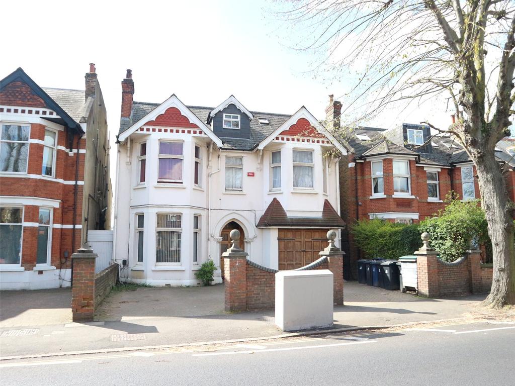 Madeley Road, London, Greater London, W5 Studio - £750 pcm (£173 pw)