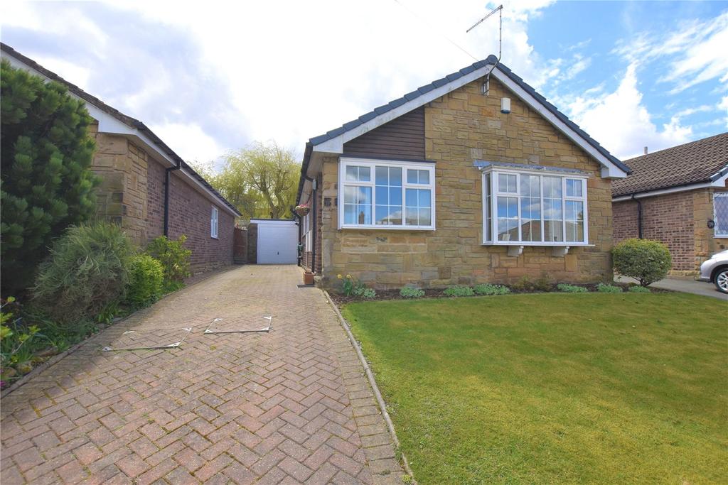 Greenbanks Avenue, Horsforth, Leeds 3 bed bungalow - £334,950