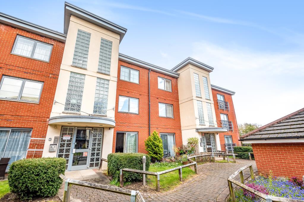 Reading, Berkshire, RG1 2 bed flat - £250,000