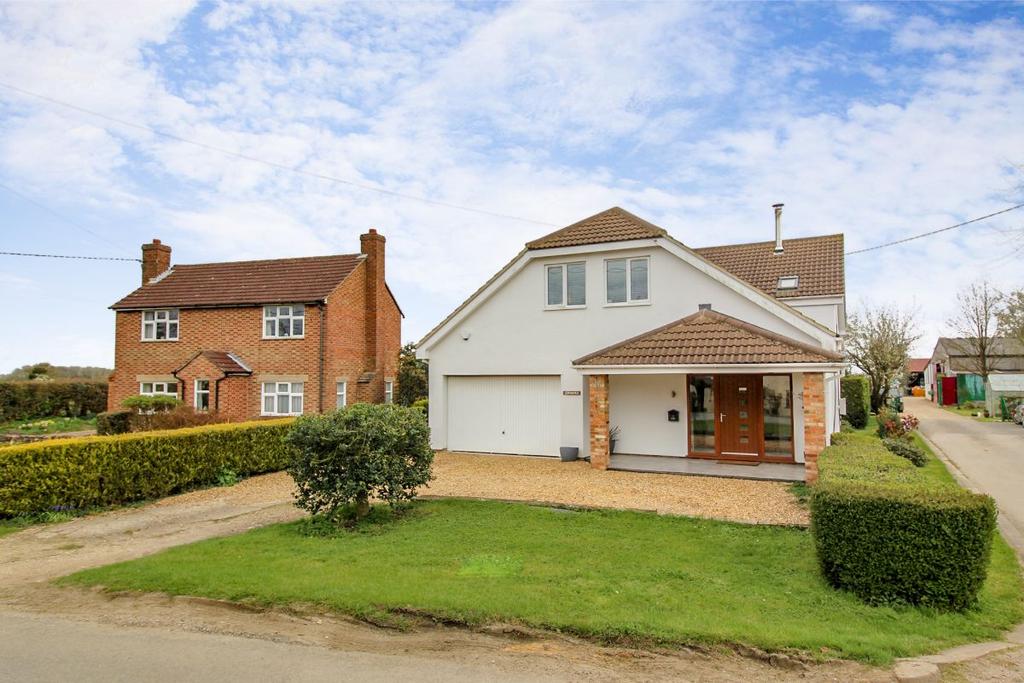 Keysoe Row East, Keysoe, Bedford 5 bed detached house - £550,000
